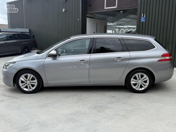 Grey Peugeot 308 2015 in Kaunas, with an engine capacity of 1.60 L and mileage of 228 thousand km for 3100 €, photo 6 on AUTOMOTO.COM.LV