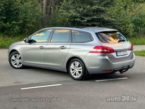 Pelēks Peugeot 308 2015 Tallina, ar dzinēja tilpumu 2.00 L un nobraukumu 248 tūkst. km par 5490 €, foto 5 vietnē AUTOMOTO.COM.LV