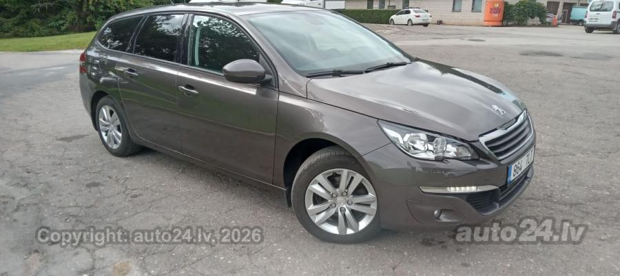 Pelēks Peugeot 308 2015 Tallina, ar dzinēja tilpumu 1.60 L un nobraukumu 182 tūkst. km par 6500 €, foto 1 vietnē AUTOMOTO.COM.LV