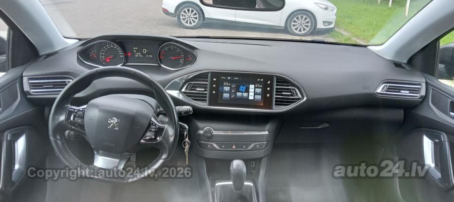 Pelēks Peugeot 308 2015 Tallina, ar dzinēja tilpumu 1.60 L un nobraukumu 182 tūkst. km par 6500 €, foto 6 vietnē AUTOMOTO.COM.LV