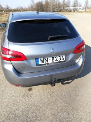 Pelēks Peugeot 308 2015 Daugavpils, ar dzinēja tilpumu 1.60 L un nobraukumu 242 tūkst. km par 4620 €, foto 4 vietnē AUTOMOTO.COM.LV