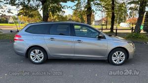 Grey Peugeot 308 2015 in Tallinn, with an engine capacity of 1.20 L and mileage of 219 thousand km for 4999 €, photo 7 on AUTOMOTO.COM.LV