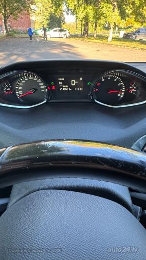 Grey Peugeot 308 2015 in Tallinn, with an engine capacity of 1.20 L and mileage of 219 thousand km for 4999 €, photo 12 on AUTOMOTO.COM.LV
