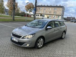 Grey Peugeot 308 2015 in Daugavpils, with an engine capacity of 1.60 L and mileage of 198 thousand km for 3800 €, photo  on AUTOMOTO.COM.LV