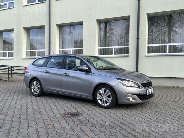 Pelēks Peugeot 308 2015 Daugavpils, ar dzinēja tilpumu 1.60 L un nobraukumu 198 tūkst. km par 3800 €, foto 3 vietnē AUTOMOTO.COM.LV