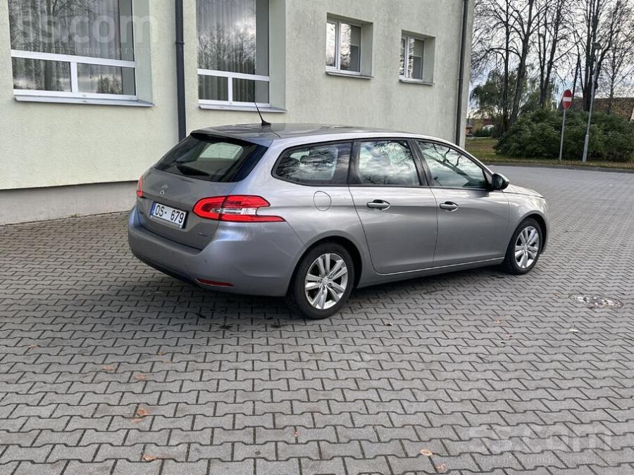 Pelēks Peugeot 308 2015 Daugavpils, ar dzinēja tilpumu 1.60 L un nobraukumu 198 tūkst. km par 3800 €, foto 4 vietnē AUTOMOTO.COM.LV