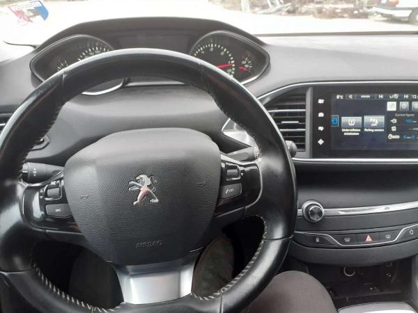 Grey Peugeot 308 2016 in Anyksciai, with an engine capacity of 1.56 L and mileage of 150 thousand km for 3700 €, photo 12 on AUTOMOTO.COM.LV