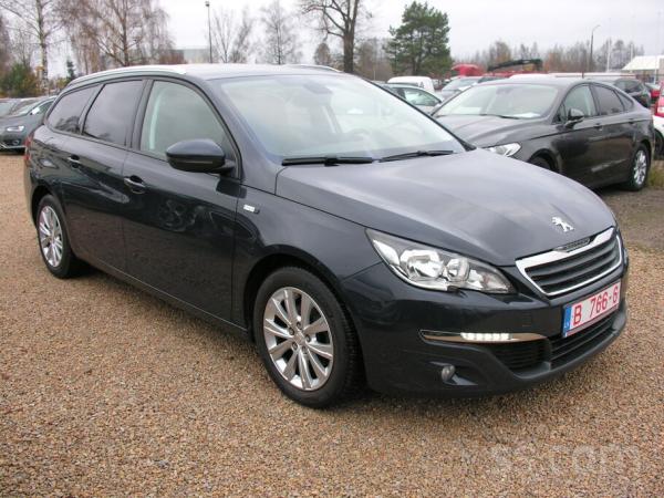 Pelēks Peugeot 308 2016 Rīga, ar dzinēja tilpumu 1.60 L un nobraukumu 156 tūkst. km par 5950 €, foto 2 vietnē AUTOMOTO.COM.LV