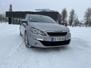 Grey Peugeot 308 2016 in Kaunas, with an engine capacity of 1.20 L and mileage of 117 thousand km for 3700 €, photo 2 on AUTOMOTO.COM.LV