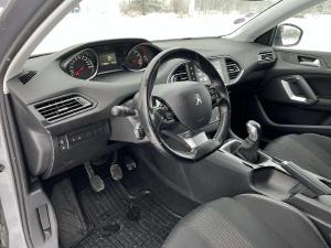 Grey Peugeot 308 2016 in Kaunas, with an engine capacity of 1.20 L and mileage of 117 thousand km for 3700 €, photo 8 on AUTOMOTO.COM.LV