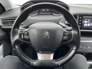 Grey Peugeot 308 2016 in Kaunas, with an engine capacity of 1.20 L and mileage of 117 thousand km for 3700 €, photo 12 on AUTOMOTO.COM.LV