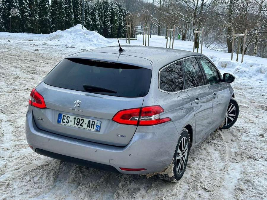 Серый Пежо 308 2016 в Таураге, объемом двигателя 1.56 л и пробегом 232 тыс. км за 4500 €, фото 5 на AUTOMOTO.COM.LV