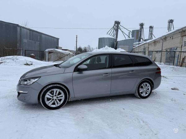 Pelēks Peugeot 308 2016 Panevēža, ar dzinēja tilpumu 1.56 L un nobraukumu 165 tūkst. km par 6600 €, foto 4 vietnē AUTOMOTO.COM.LV