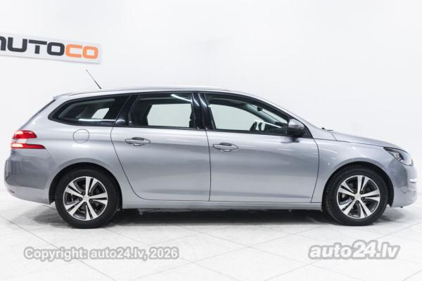 Pelēks Peugeot 308 2016 Tallina, ar dzinēja tilpumu 1.20 L un nobraukumu 148 tūkst. km par 6999 €, foto 8 vietnē AUTOMOTO.COM.LV