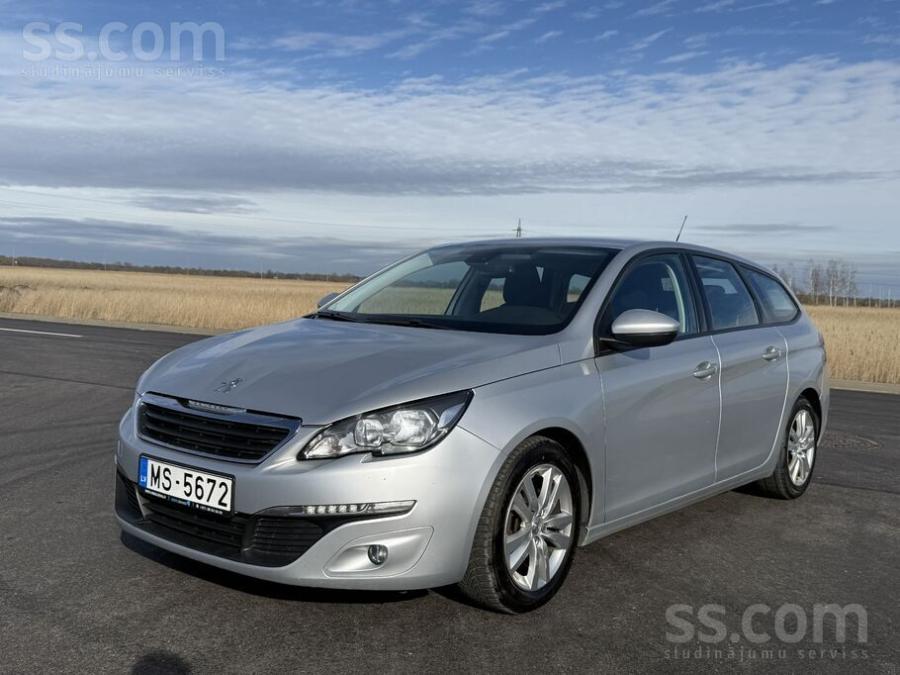 Grey Peugeot 308 2016 in Liepaja, with an engine capacity of 1.60 L and mileage of 249 thousand km for 3800 €, photo 1 on AUTOMOTO.COM.LV
