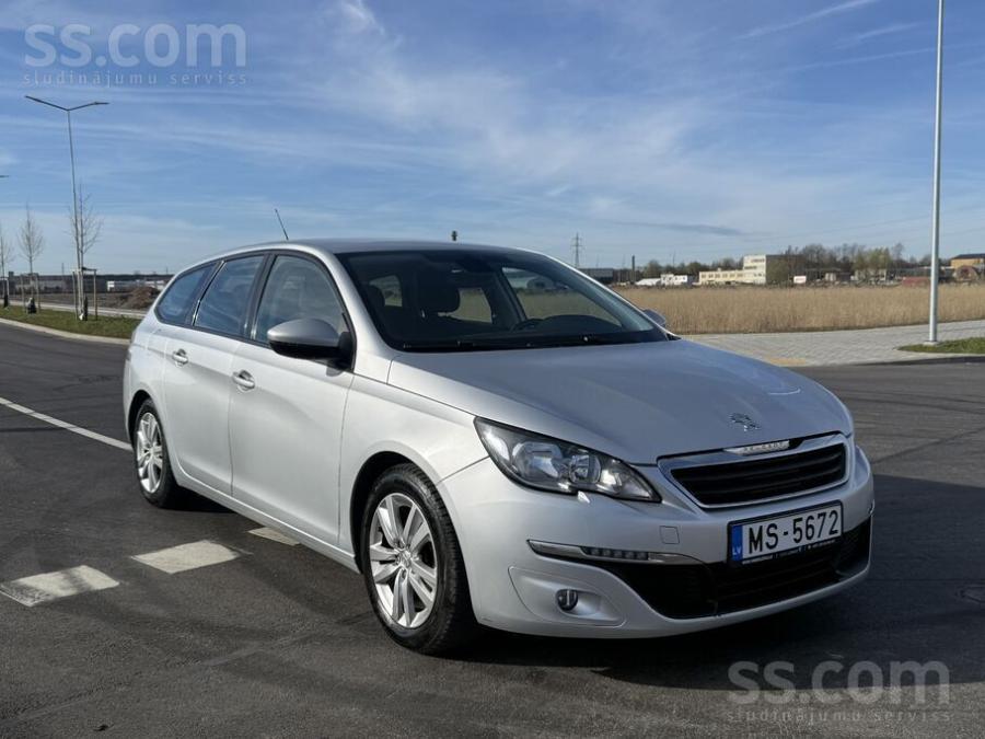 Grey Peugeot 308 2016 in Liepaja, with an engine capacity of 1.60 L and mileage of 249 thousand km for 3800 €, photo 4 on AUTOMOTO.COM.LV