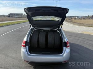 Grey Peugeot 308 2016 in Liepaja, with an engine capacity of 1.60 L and mileage of 249 thousand km for 3800 €, photo 10 on AUTOMOTO.COM.LV