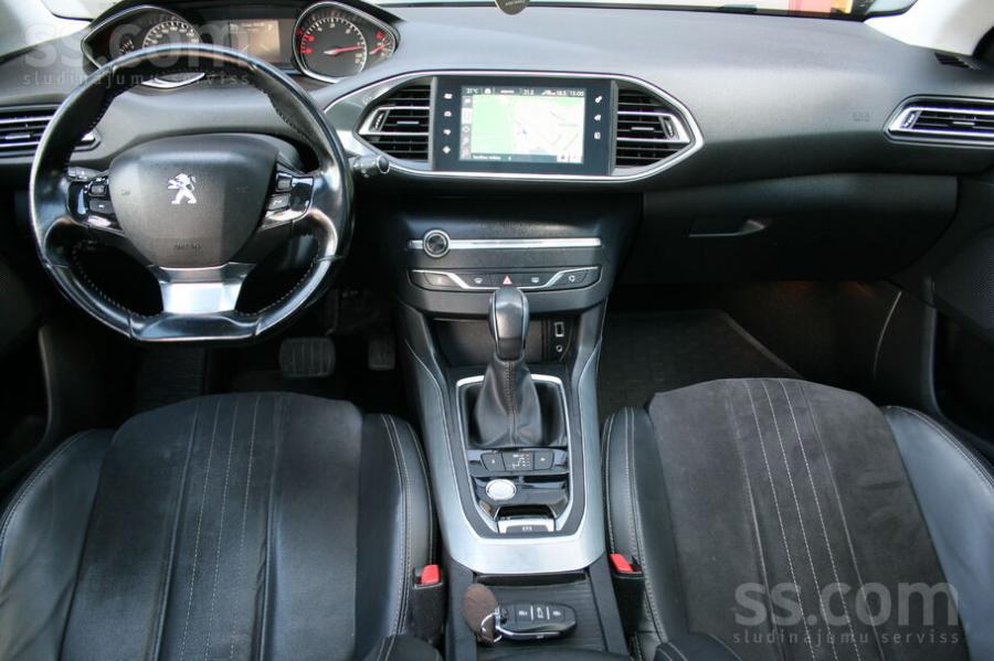 Pelēks Peugeot 308 2016 Jelgava, ar dzinēja tilpumu 2.00 L un nobraukumu 240 tūkst. km par 5780 €, foto 23 vietnē AUTOMOTO.COM.LV