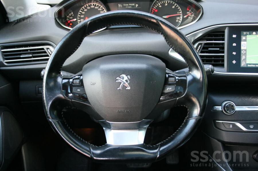 Pelēks Peugeot 308 2016 Jelgava, ar dzinēja tilpumu 2.00 L un nobraukumu 240 tūkst. km par 5780 €, foto 24 vietnē AUTOMOTO.COM.LV