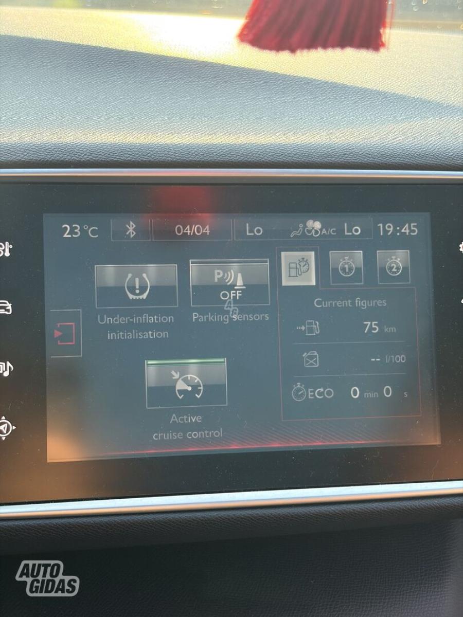 Pelēks Peugeot 308 2016 Klaipėda, ar dzinēja tilpumu 1.20 L un nobraukumu 220 tūkst. km par 6000 €, foto 22 vietnē AUTOMOTO.COM.LV