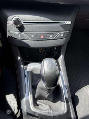 Grey Peugeot 308 2016 in Siauliai, with an engine capacity of 1.56 L and mileage of 240 thousand km for 3550 €, photo 21 on AUTOMOTO.COM.LV