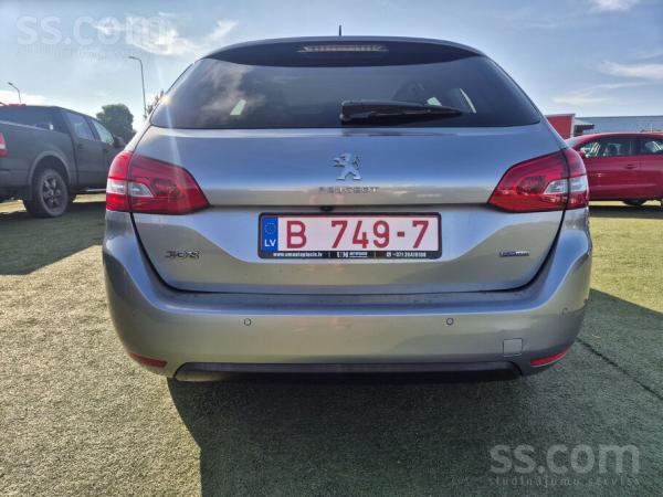 Pelēks Peugeot 308 2016 Liepāja, ar dzinēja tilpumu 1.20 L un nobraukumu 113 tūkst. km par 6400 €, foto 5 vietnē AUTOMOTO.COM.LV