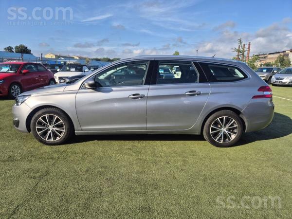 Pelēks Peugeot 308 2016 Liepāja, ar dzinēja tilpumu 1.20 L un nobraukumu 113 tūkst. km par 6400 €, foto 7 vietnē AUTOMOTO.COM.LV