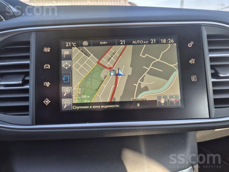 Grey Peugeot 308 2016 in Liepaja, with an engine capacity of 1.20 L and mileage of 113 thousand km for 6400 €, photo 17 on AUTOMOTO.COM.LV