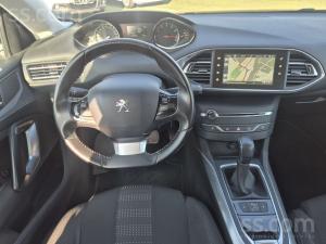 Grey Peugeot 308 2016 in Liepaja, with an engine capacity of 1.20 L and mileage of 113 thousand km for 6400 €, photo 20 on AUTOMOTO.COM.LV