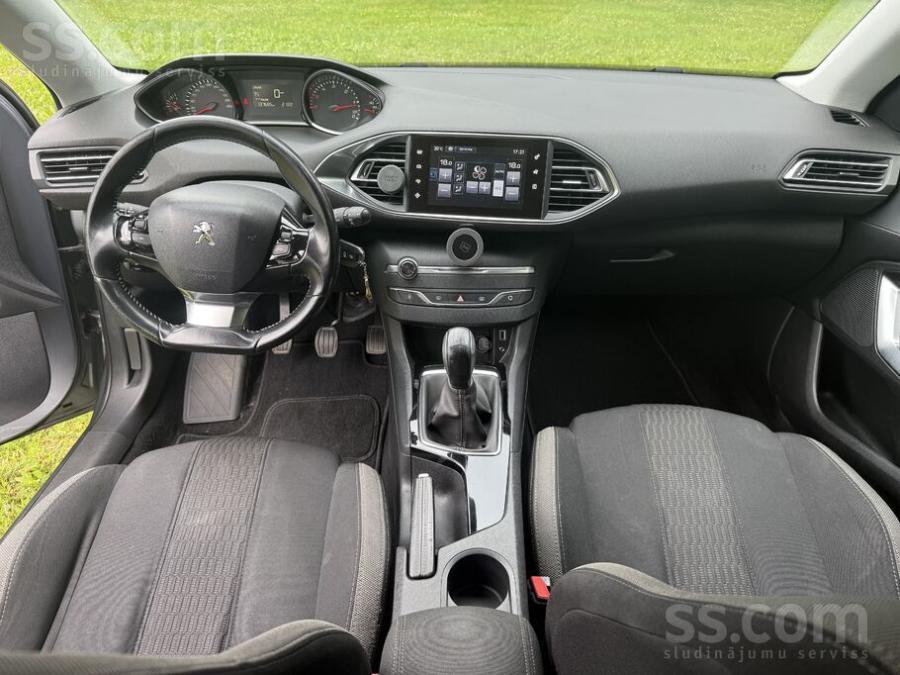 Pelēks Peugeot 308 2016 Rīga, ar dzinēja tilpumu 1.60 L un nobraukumu 138 tūkst. km par 5750 €, foto 7 vietnē AUTOMOTO.COM.LV