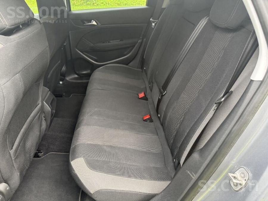 Pelēks Peugeot 308 2016 Rīga, ar dzinēja tilpumu 1.60 L un nobraukumu 138 tūkst. km par 5750 €, foto 9 vietnē AUTOMOTO.COM.LV
