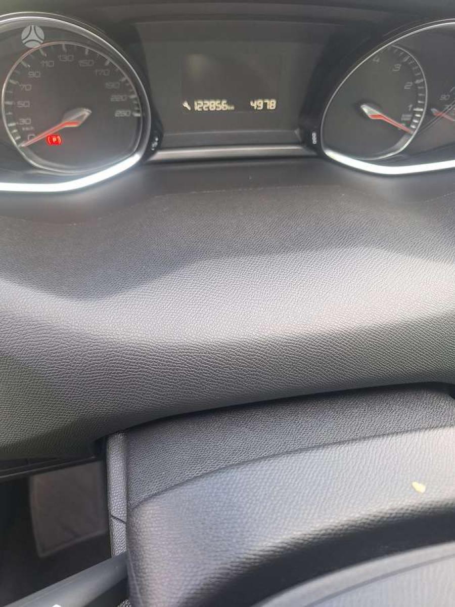 Pelēks Peugeot 308 2016 Šilutė, ar dzinēja tilpumu 1.20 L un nobraukumu 123 tūkst. km par 4450 €, foto 19 vietnē AUTOMOTO.COM.LV