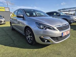 Grey Peugeot 308 2016 in Liepaja, with an engine capacity of 1.20 L and mileage of 113 thousand km for 6400 €, photo 4 on AUTOMOTO.COM.LV