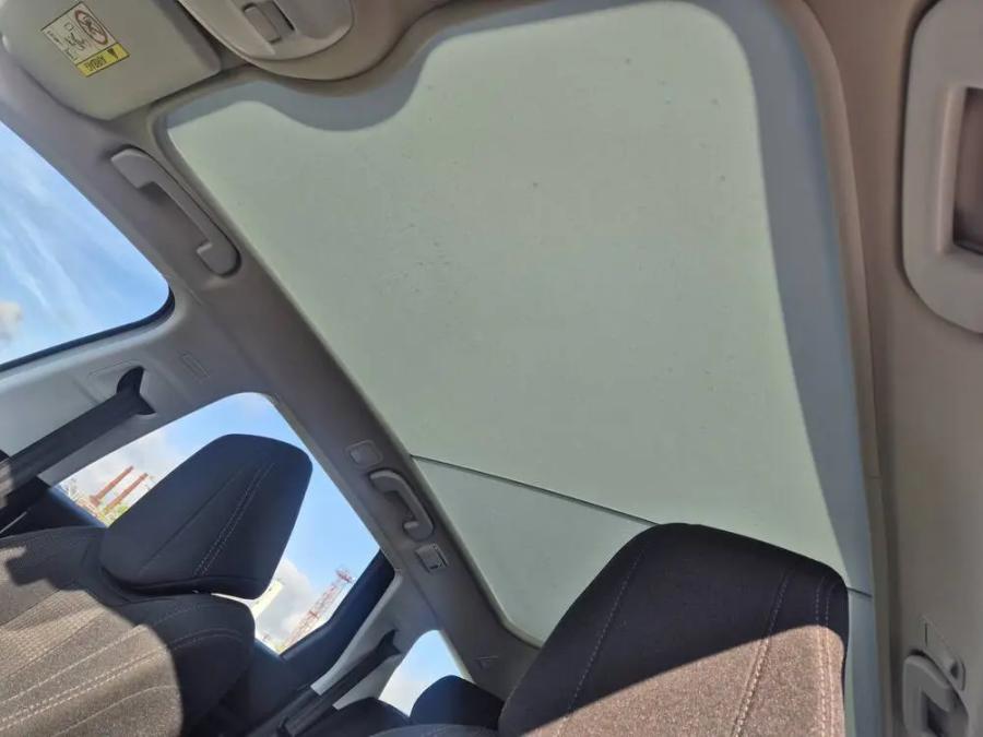 Grey Peugeot 308 2016 in Liepaja, with an engine capacity of 1.20 L and mileage of 113 thousand km for 6400 €, photo 13 on AUTOMOTO.COM.LV
