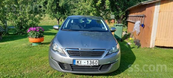 Grey Peugeot 308 2016 in Gulbene, with an engine capacity of 1.60 L and mileage of 242 thousand km for 4590 €, photo 1 on AUTOMOTO.COM.LV