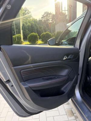 Pelēks Peugeot 308 2016 Klaipėda, ar dzinēja tilpumu 1.20 L un nobraukumu 220 tūkst. km par 4999 €, foto 14 vietnē AUTOMOTO.COM.LV