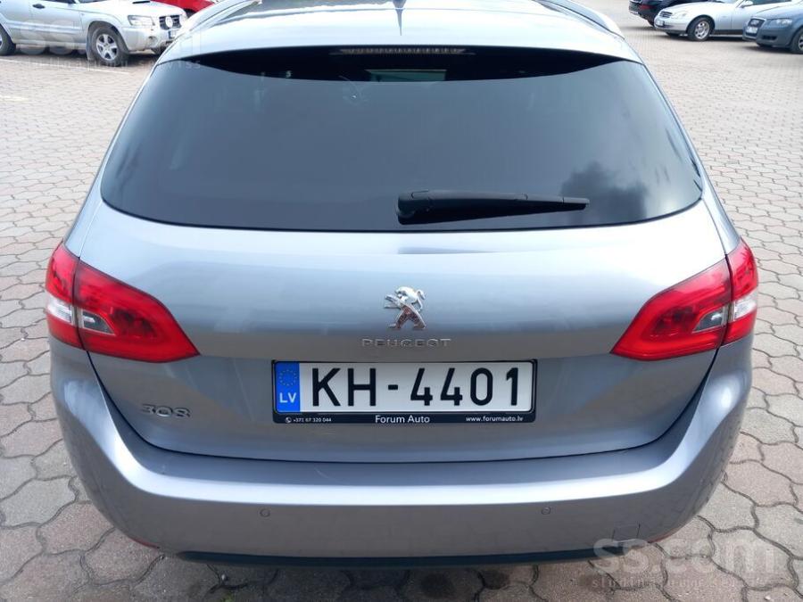 Grey Peugeot 308 2016 in Valmiera, with an engine capacity of 1.60 L and mileage of 129 thousand km for 4900 €, photo 7 on AUTOMOTO.COM.LV