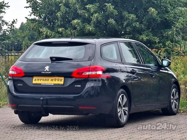 Pelēks Peugeot 308 2016 Tartu, ar dzinēja tilpumu 1.20 L un nobraukumu 191 tūkst. km par 5990 €, foto 3 vietnē AUTOMOTO.COM.LV