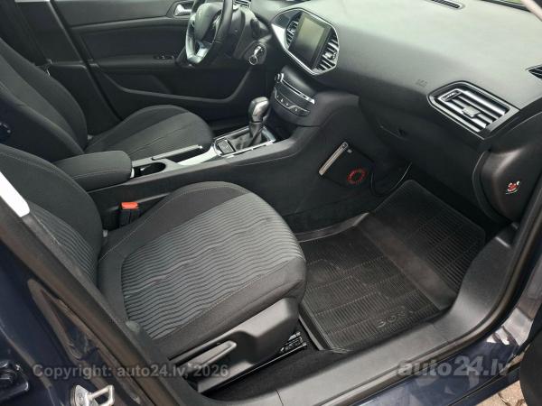 Pelēks Peugeot 308 2016 Tartu, ar dzinēja tilpumu 1.20 L un nobraukumu 191 tūkst. km par 5990 €, foto 7 vietnē AUTOMOTO.COM.LV
