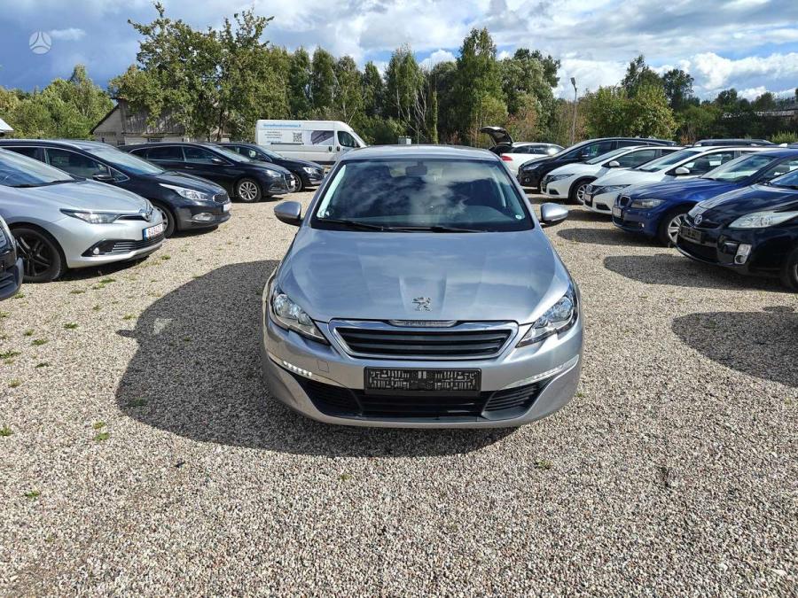 Pelēks Peugeot 308 2016 Viļņa, ar dzinēja tilpumu 1.56 L un nobraukumu 325 tūkst. km par 3950 €, foto 3 vietnē AUTOMOTO.COM.LV
