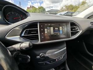 Pelēks Peugeot 308 2016 Viļņa, ar dzinēja tilpumu 1.56 L un nobraukumu 325 tūkst. km par 3950 €, foto 15 vietnē AUTOMOTO.COM.LV
