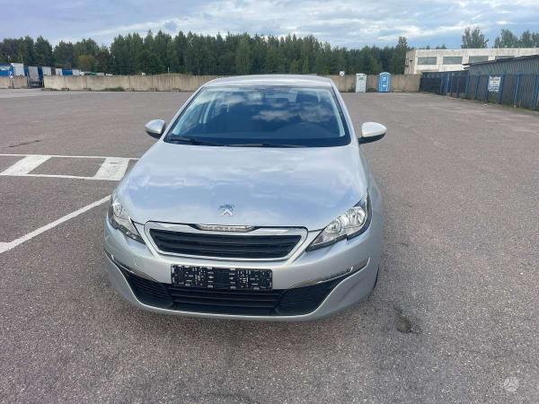 Пежо 308 2016 в Паневежис на AUTOMOTO.COM.LV Серый Пежо 308 2016 в Паневежис, объемом двигателя 1.56 л и пробегом 211 тыс. км за 4200 €, фото 1 на AUTOMOTO.COM.LV