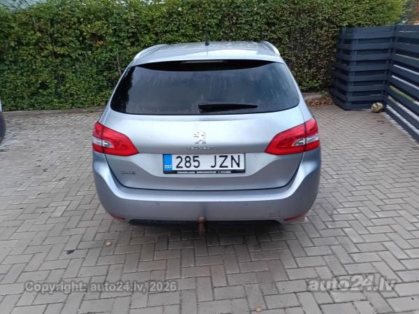 Grey Peugeot 308 2016 in Voru, with an engine capacity of 1.60 L and mileage of 247 thousand km for 5000 €, photo 9 on AUTOMOTO.COM.LV