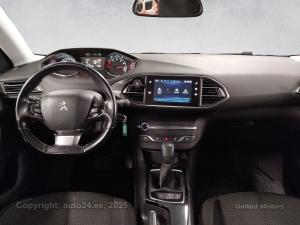 Grey Peugeot 308 2017 in Tallinn, with an engine capacity of 0.00 L and mileage of 163 thousand km for 6990 €, photo 5 on AUTOMOTO.COM.LV