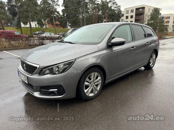 Pelēks Peugeot 308 2017 Tallina, ar dzinēja tilpumu 1.60 L un nobraukumu 272 tūkst. km par 8500 €, foto 1 vietnē AUTOMOTO.COM.LV