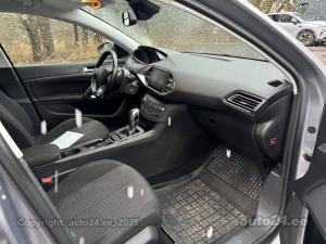 Grey Peugeot 308 2017 in Tallinn, with an engine capacity of 1.60 L and mileage of 272 thousand km for 8500 €, photo 10 on AUTOMOTO.COM.LV