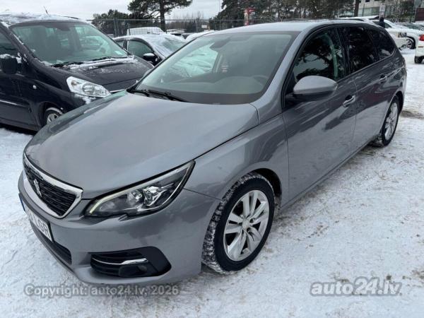 Pelēks Peugeot 308 2017 Tallina, ar dzinēja tilpumu 1.60 L un nobraukumu 231 tūkst. km par 8500 €, foto 2 vietnē AUTOMOTO.COM.LV