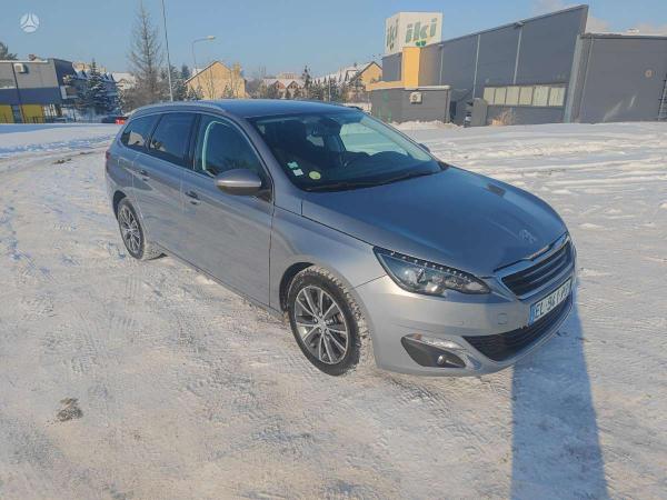 Pelēks Peugeot 308 2017 Kauņa, ar dzinēja tilpumu 1.56 L un nobraukumu 227 tūkst. km par 5950 €, foto 1 vietnē AUTOMOTO.COM.LV