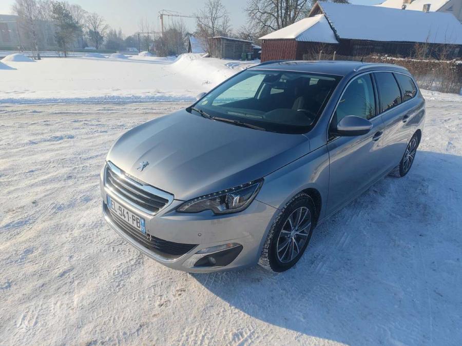 Pelēks Peugeot 308 2017 Kauņa, ar dzinēja tilpumu 1.56 L un nobraukumu 227 tūkst. km par 5950 €, foto 3 vietnē AUTOMOTO.COM.LV