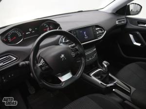 Grey Peugeot 308 2017 in Vilnius, with an engine capacity of 1.20 L and mileage of 169 thousand km for 6999 €, photo 16 on AUTOMOTO.COM.LV